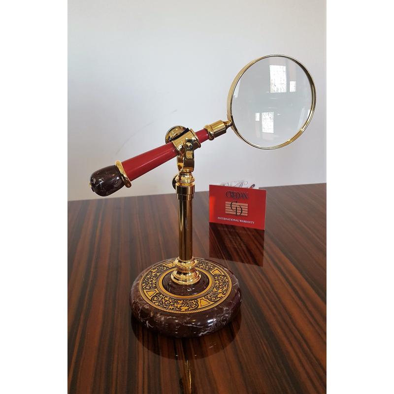 Lupa na biurko Roger Bacon