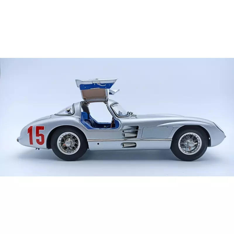 Replika Mercedes-Benz 300 SLR Coupé, Grand Prix Szwecji 1955, nr 15