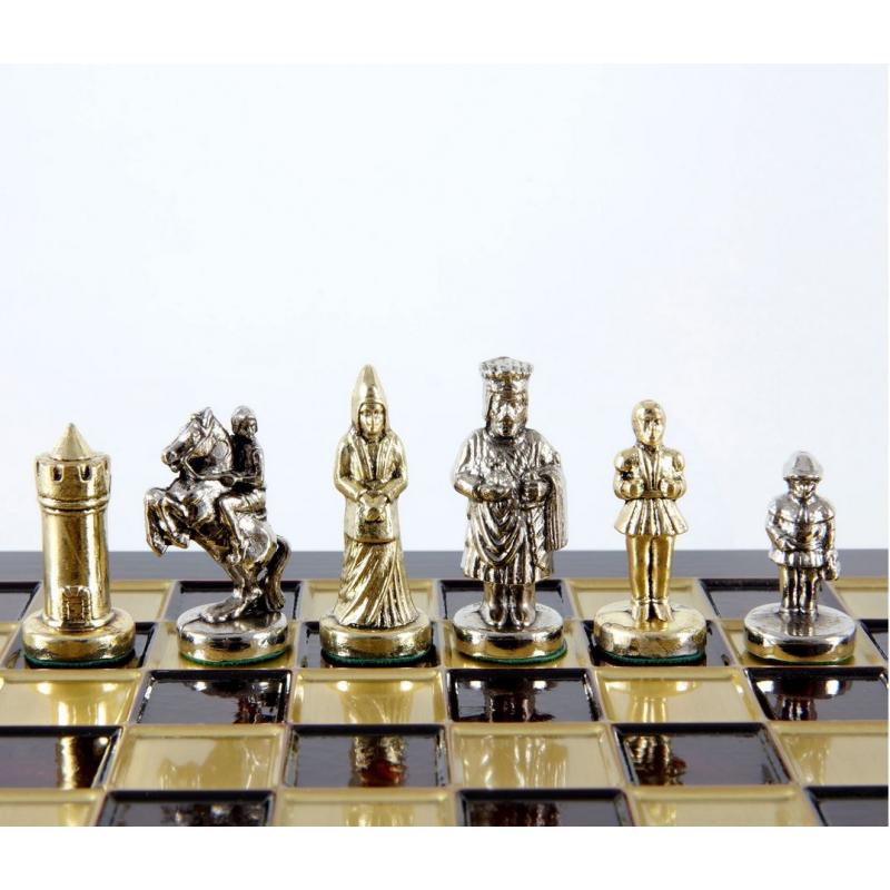 Fantastyczny zestaw szachowy S1RED - czerwona plansza z figurami cynkowymi